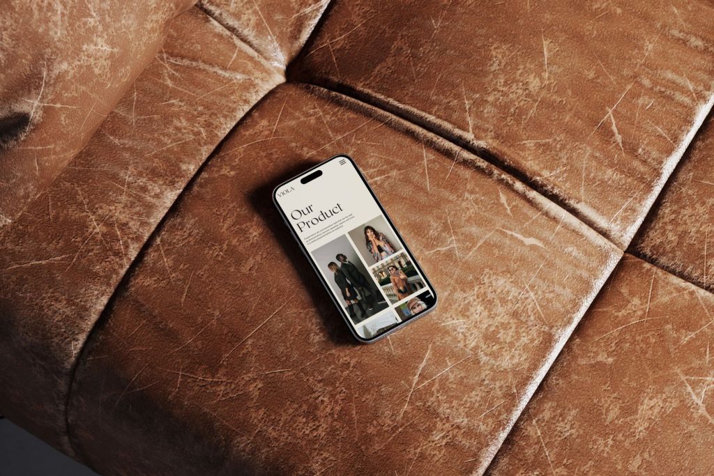 iPhone Mockup - Mockup Line